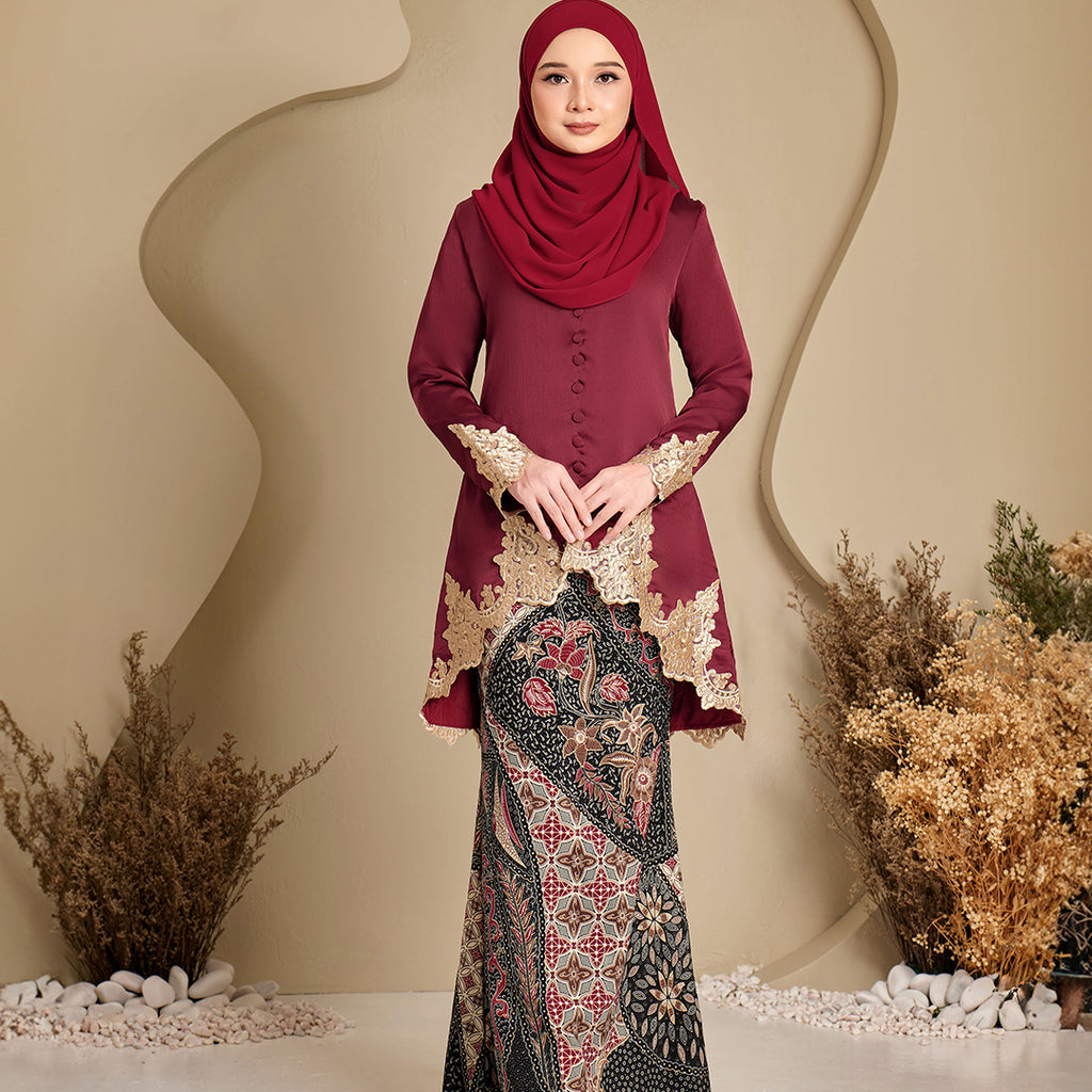 RIAU KEBAYA RANIA (GLAM MAROON) – Scarffeya | Malaysia’s Best Clothing ...
